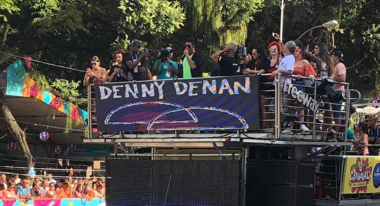 Denny Denan mostra que mistura de ritmos faz parte do Carnaval de Salvador