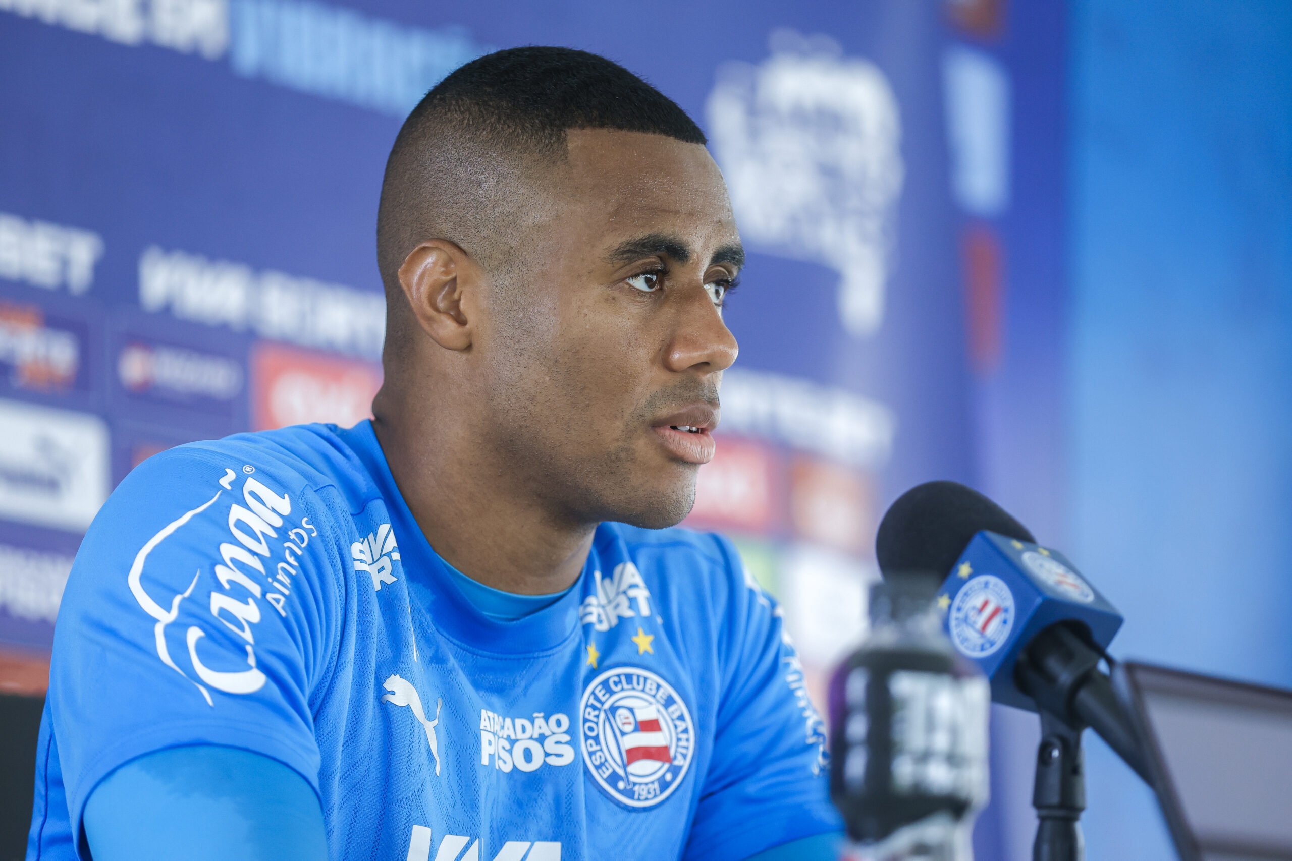 Força mental! Meia do Bahia revela ter passado por terapia durante ...